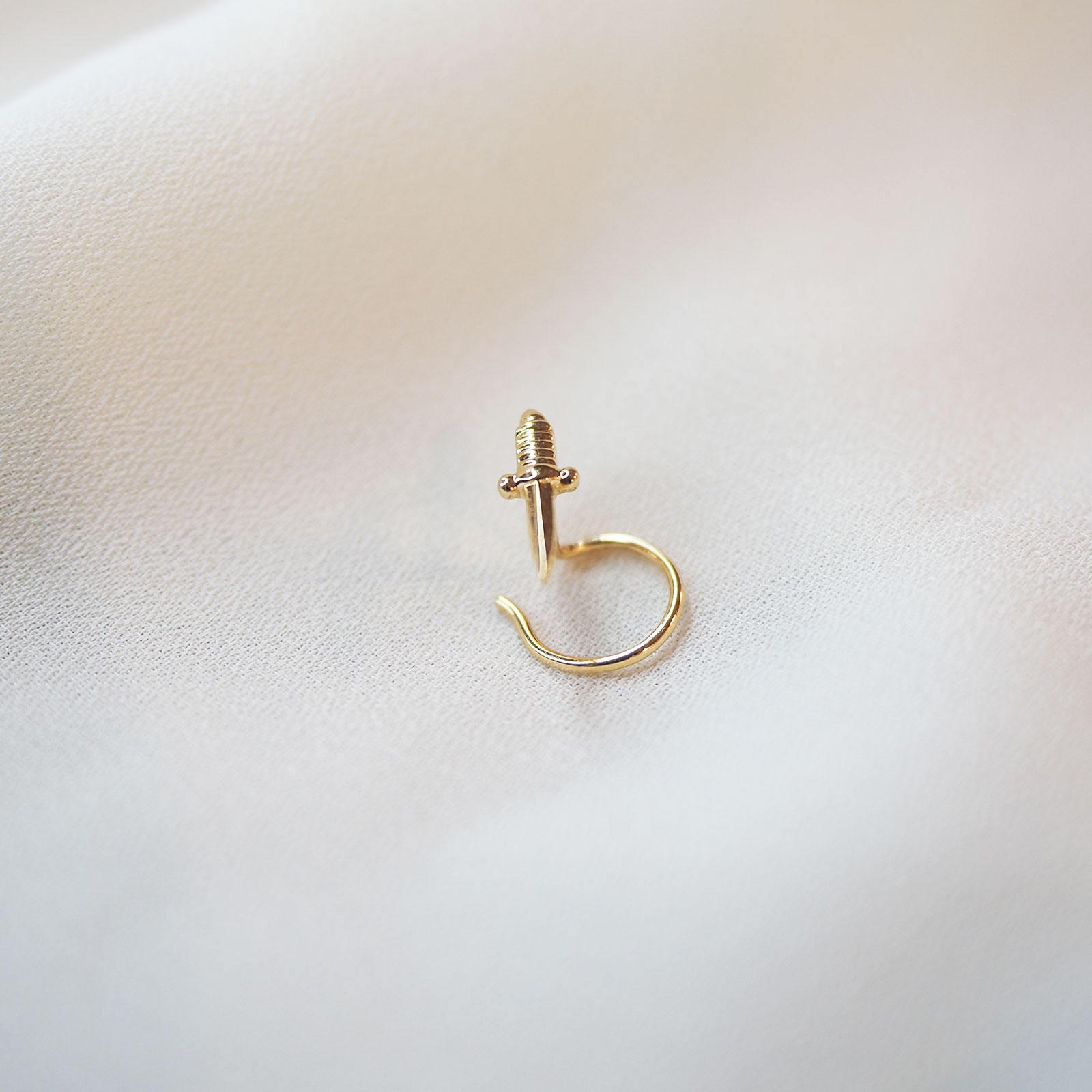 Single Sword Stud | 18KT Gold - Melt Jewellery